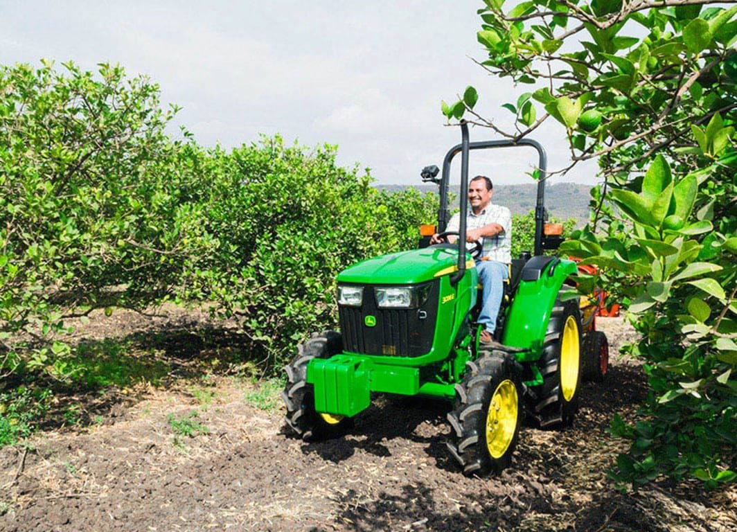 Qué características ofrecen los mini tractores agrícolas John Deere